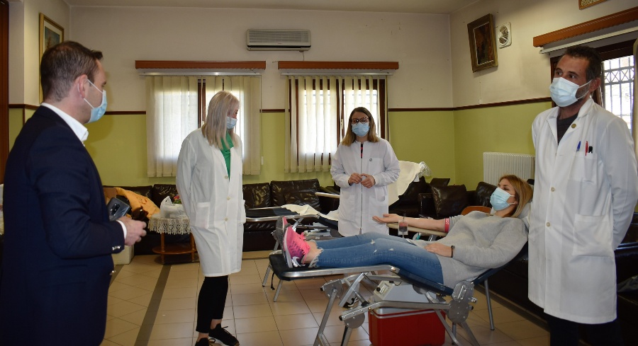 Μεγάλη η συμμετοχή των πολιτών στην Εθελοντική Αιμοδοσία που διοργάνωσε ...