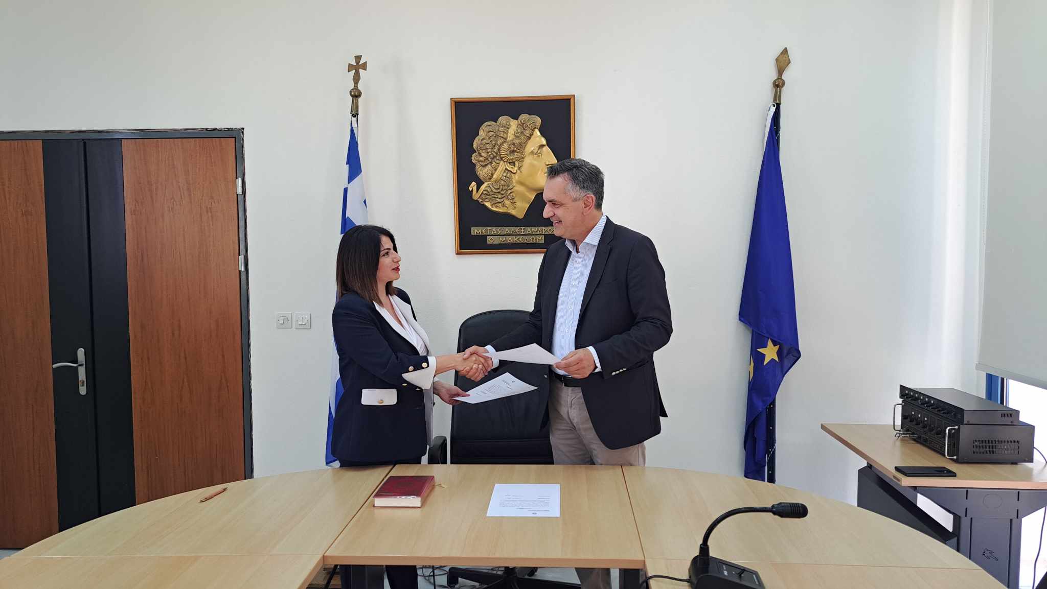 Η Μαρία Χατζηλιάδου - Μαχαιρά νέα Περιφερειακή Σύμβουλος | Ράδιο Λέχοβο ...