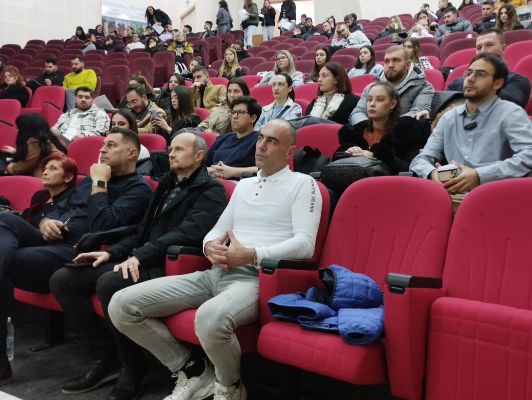 Με μεγάλη επιτυχία η 1η Επιστημονική Ημερίδα των Υποψήφιων Διδακτόρων ...