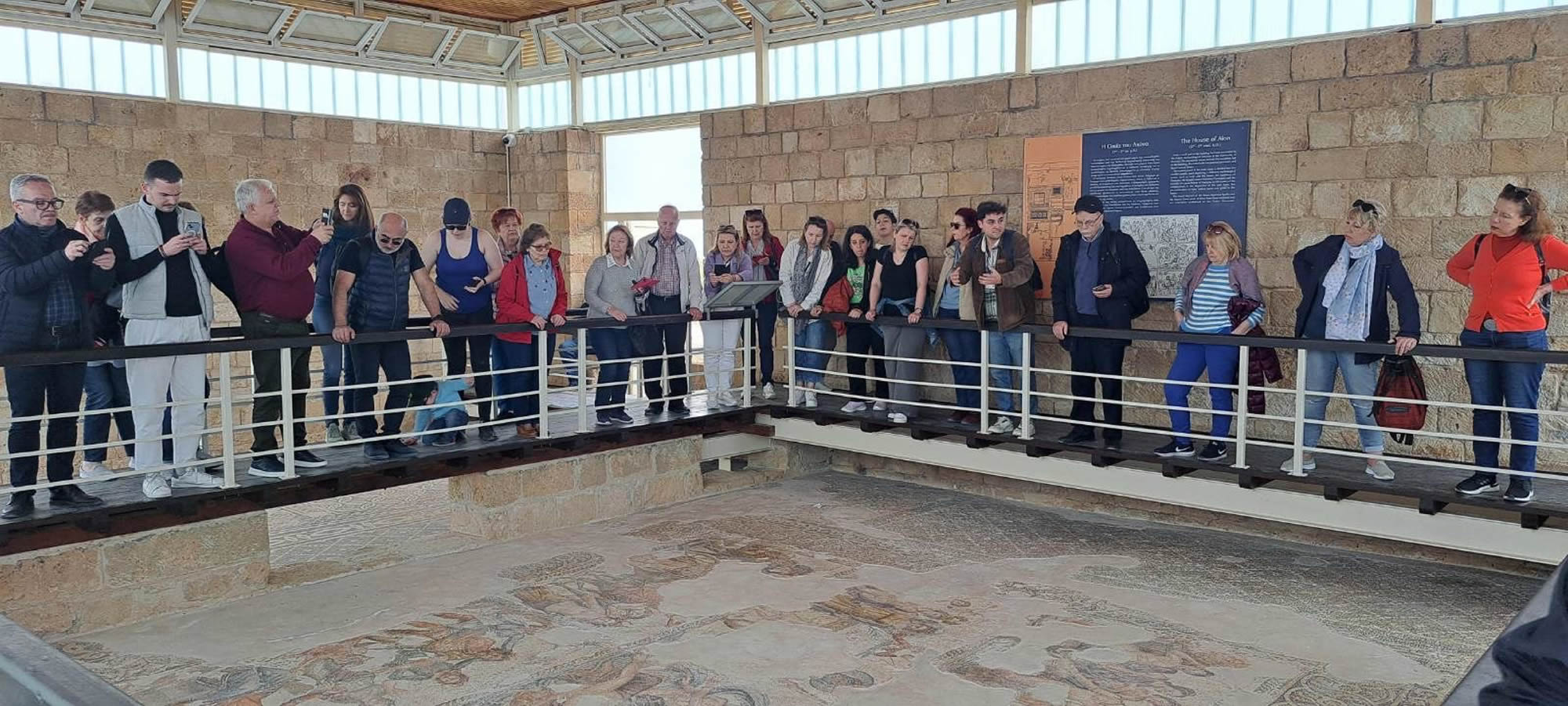 Η Μικτή Χορωδία του Φ.Σ.Φ. «Ο ΑΡΙΣΤΟΤΕΛΗΣ» στην Κύπρο | Ράδιο Λέχοβο 97,1